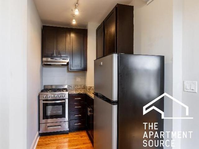 1 Br, 1 bath, Condo 612 West Patterson Ave