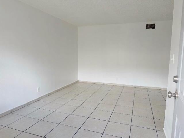 1 Br, 1 bath, Condo 6151 Eaton Street
