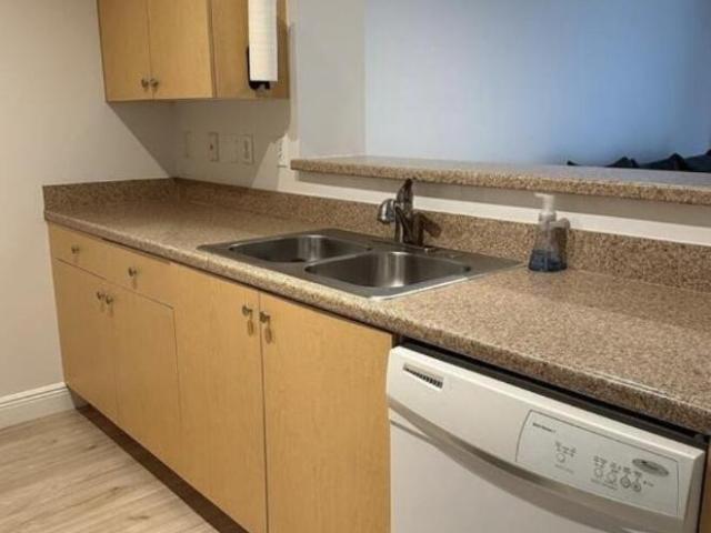 1 Br, 1 bath, Condo 616 Clearwater Park Rd