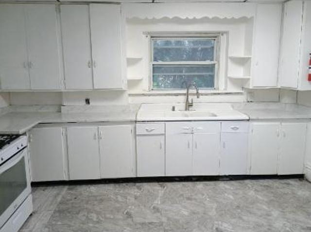 1 Br, 1 bath, Condo 616 Napoleon St