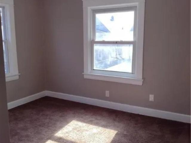 1 Br, 1 bath, Condo 620 Eddy Rd