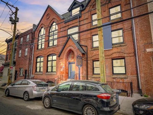 1 Br, 1 bath, Condo 620 S 8th St