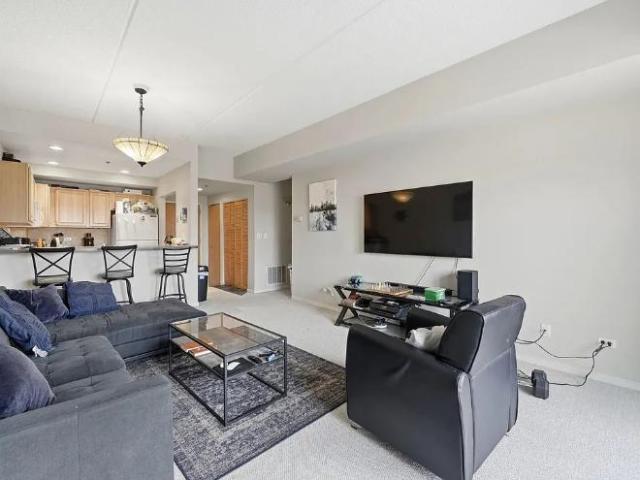 1 Br, 1 bath, Condo 6238 26th St