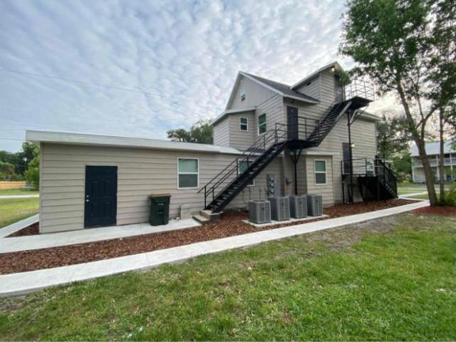 1 Br, 1 bath, Condo 623 Pennsylvania Avenue
