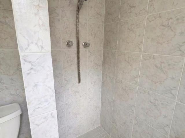 1 Br, 1 bath, Condo 625 W Ave A