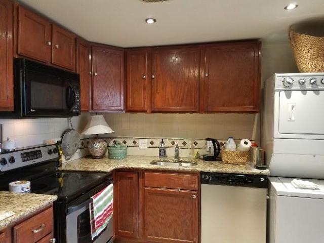 1 Br, 1 bath, Condo 6301 Stevenson Ave