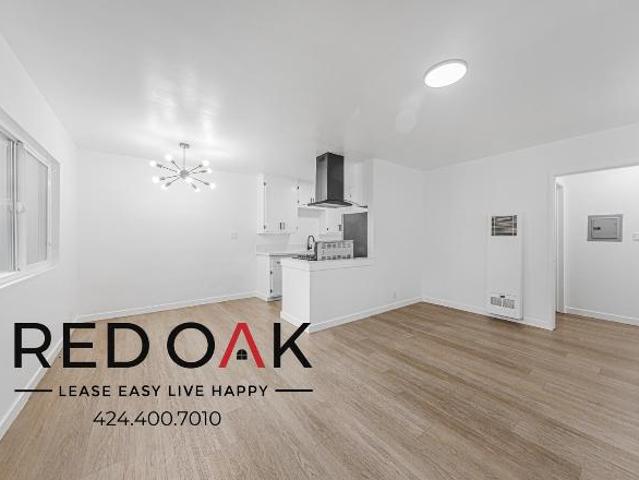 1 Br, 1 bath, Condo 6303 Cherry Ave