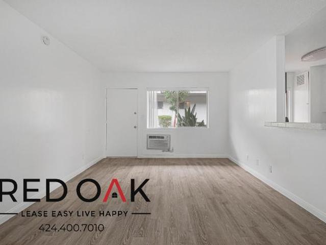 1 Br, 1 bath, Condo 630 1/2 N Cerritos Ave