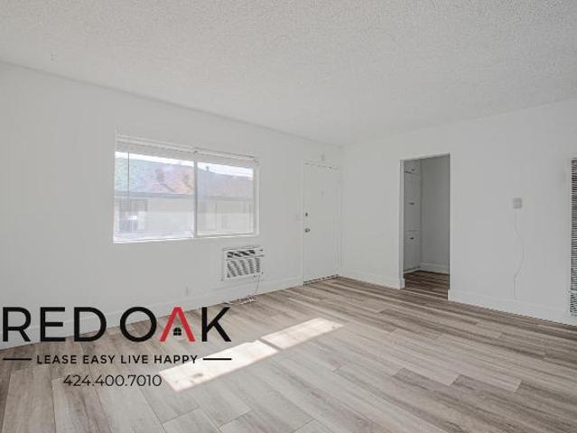 1 Br, 1 bath, Condo 630 N Cerritos Ave
