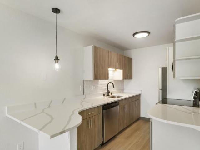 1 Br, 1 bath, Condo 6322 N 26th St