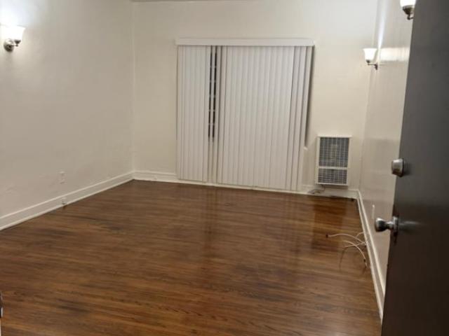 1 Br, 1 bath, Condo 636 N Plymouth Blvd