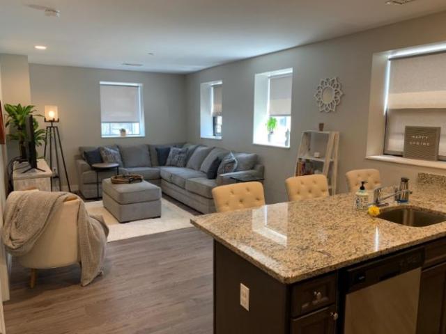 1 Br, 1 bath, Condo 67 Central Street