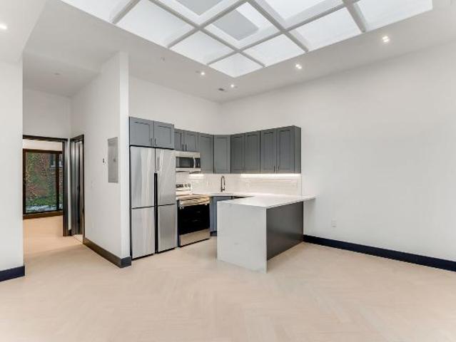1 Br, 1 bath, Condo 643 645 North 15th Street