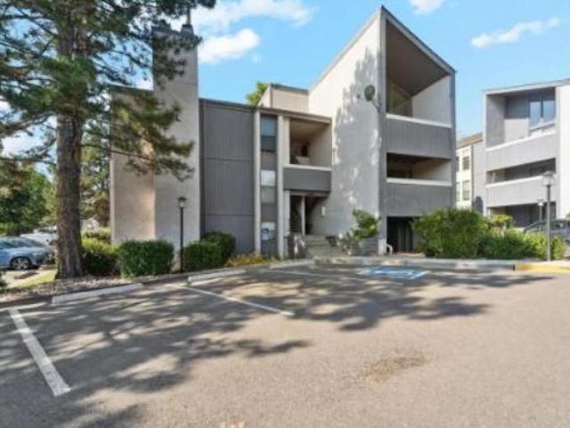 1 Br, 1 bath, Condo 6490 S Dayton St