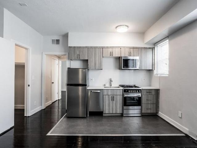 1 Br, 1 bath, Condo 6500 Yucca Street