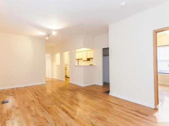1 Br, 1 bath, Condo 654 West Cornelia Avenune