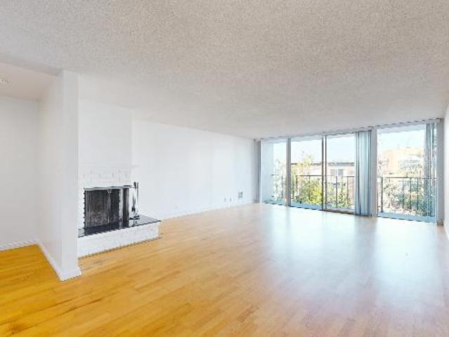 1 Br, 1 bath, Condo 657 Kansas St
