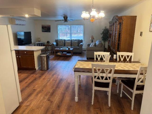 1 Br, 1 bath, Condo 657 Maine Ave