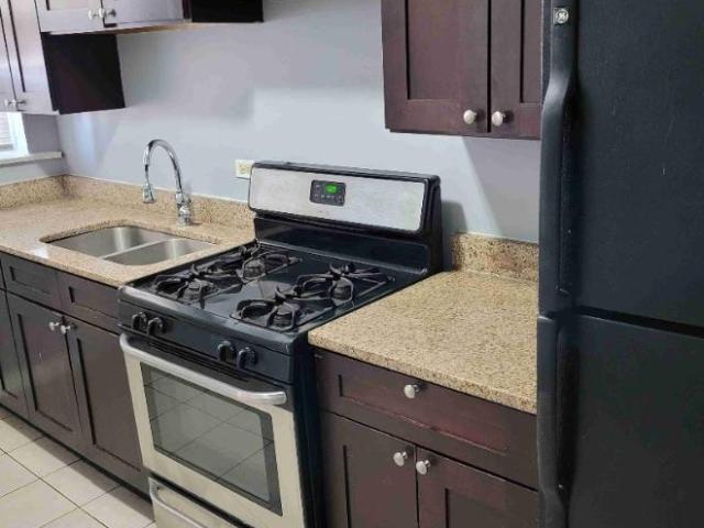 1 Br, 1 bath, Condo 6619 S Greenwood Ave