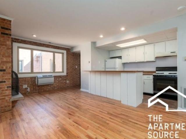 1 Br, 1 bath, Condo 663 West Melrose St