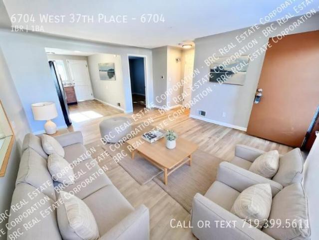 1 Br, 1 bath, Condo 6704 West 37th Place