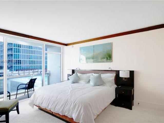 1 Br, 1 bath, Condo 6801 Collins Ave