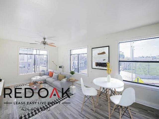 1 Br, 1 bath, Condo 692 Valencia St