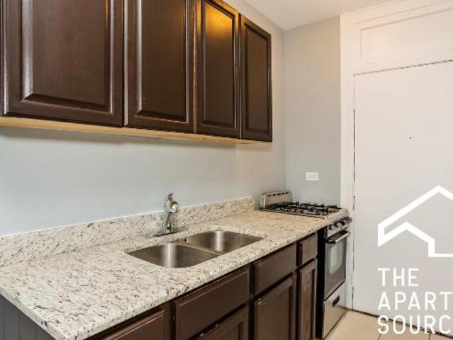 1 Br, 1 bath, Condo 6949 South Paxton