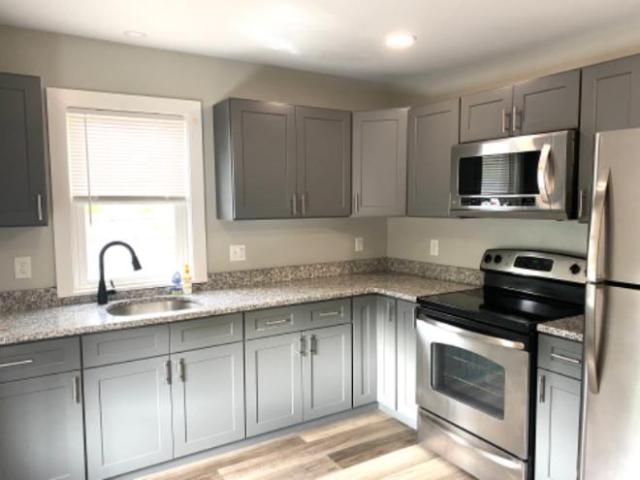 1 Br, 1 bath, Condo 6 Falmouth St