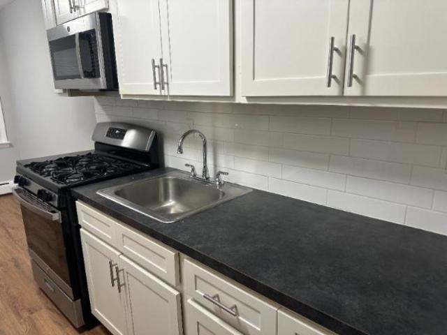 1 Br, 1 bath, Condo 73 83 Western Avenue