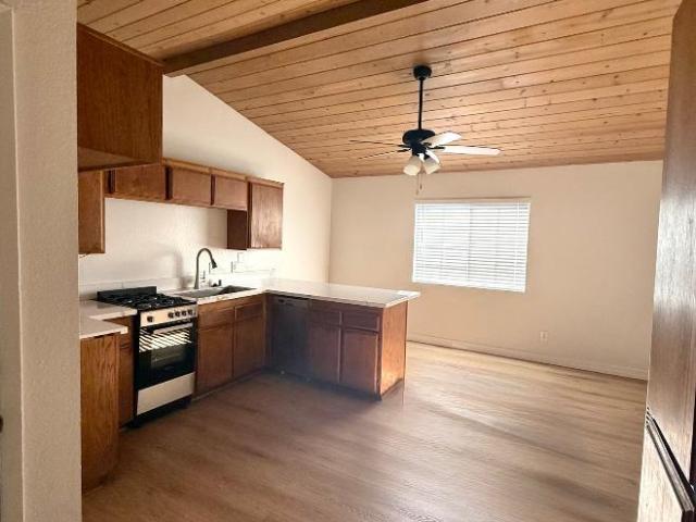 1 Br, 1 bath, Condo 7001 Greeley St