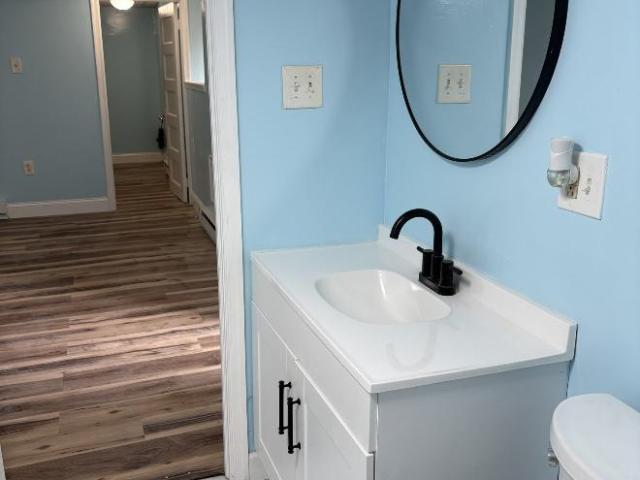1 Br, 1 bath, Condo 700 Block Of S 60th