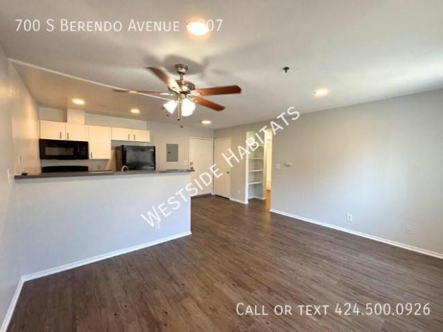 1 Br, 1 bath, Condo 700 S Berendo Avenue