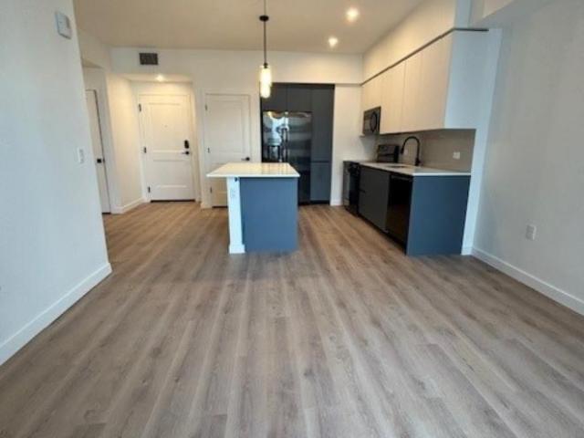 1 Br, 1 bath, Condo 701 Nw 5th Ave