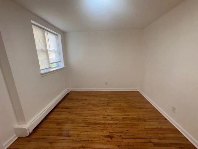 1 Br, 1 bath, Condo 702 704 5th Avenue