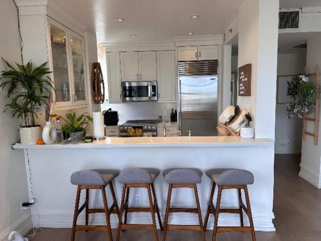 1 Br, 1 bath, Condo 702 Ash St