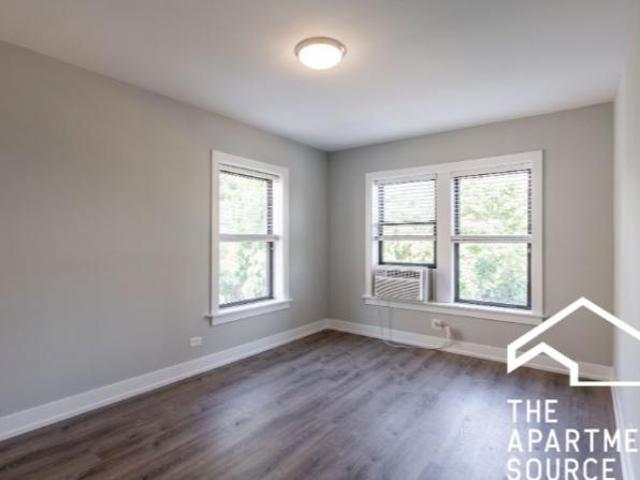 1 Br, 1 bath, Condo 709 West Brompton Ave