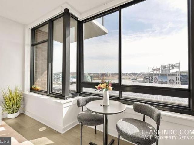 1 Br, 1 bath, Condo 70 N Street SE