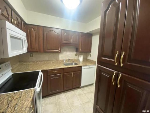1 Br, 1 bath, Condo 7127 North Terra Vista Drive