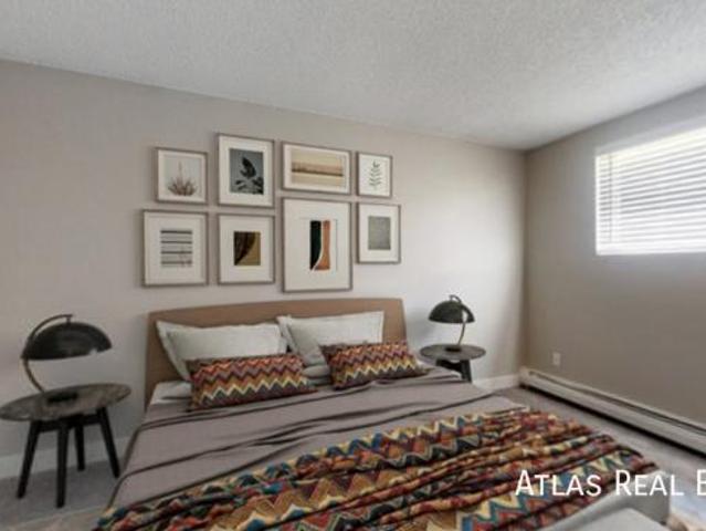 1 Br, 1 bath, Condo 7135 N Raleigh Street