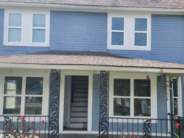1 Br, 1 bath, Condo 714 E Lamar St