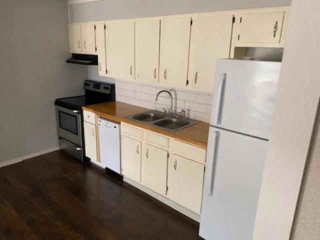 1 Br, 1 bath, Condo 719 San Antonio St