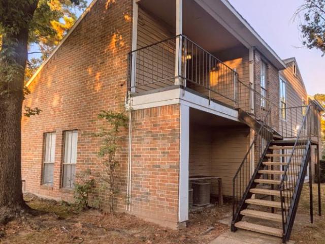 1 Br, 1 bath, Condo 7200 Tc Jester Blvd