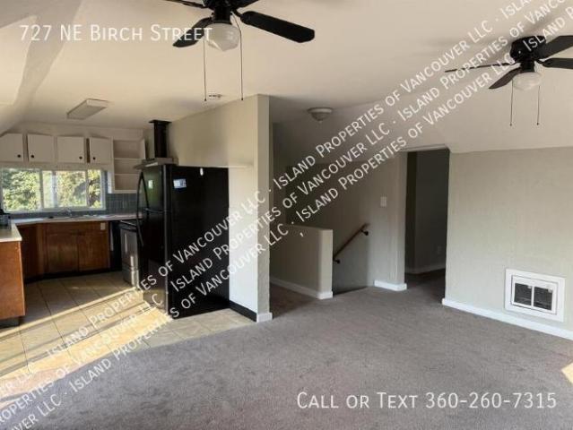 1 Br, 1 bath, Condo 727 NE Birch Street
