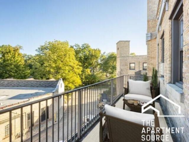 1 Br, 1 bath, Condo 730 Judson Ave #6