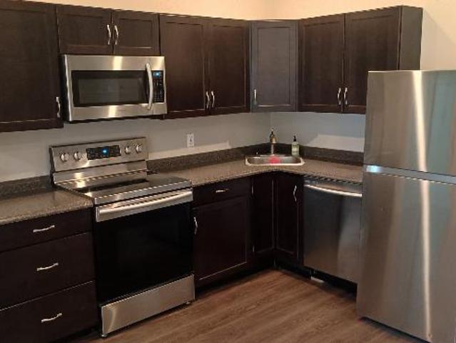 1 Br, 1 bath, Condo 730 Main St