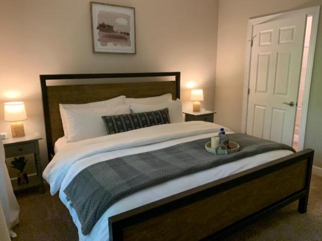 1 Br, 1 bath, Condo 740 Zumstein Lane