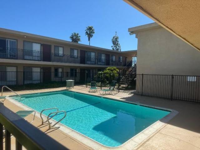 1 Br, 1 bath, Condo 7434 Mesa College Dr