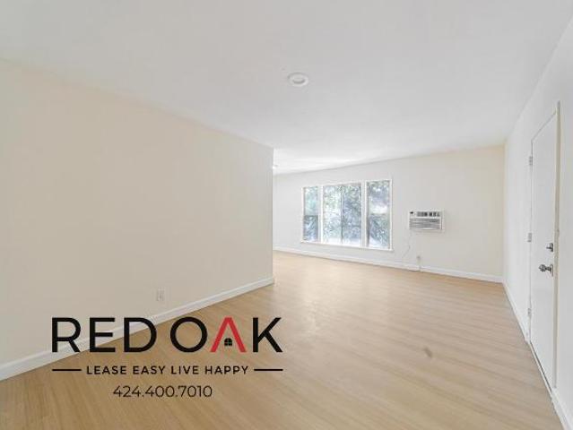1 Br, 1 bath, Condo 745 S Mariposa Ave