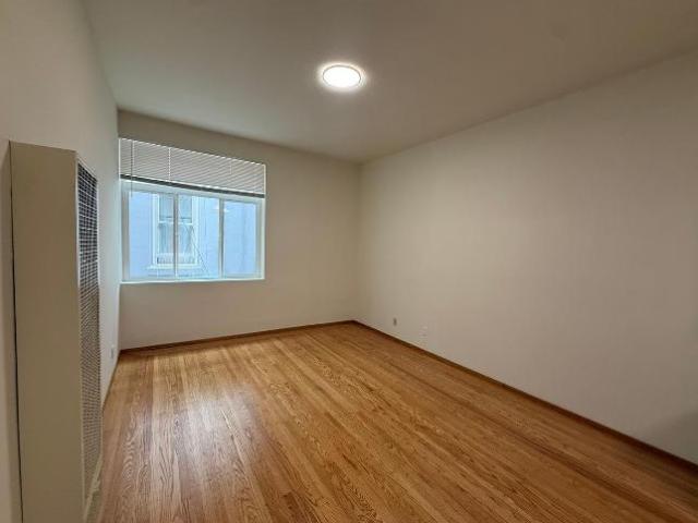1 Br, 1 bath, Condo 748 Jackson St